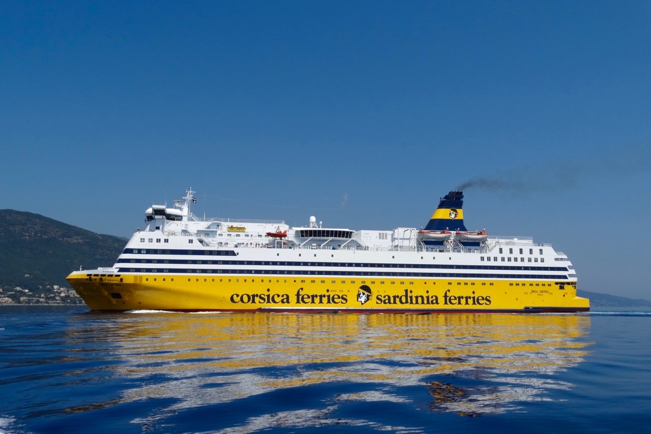 MEGA ANDREA LATERAL - DMC, Incentives, team building et séminaires en corse